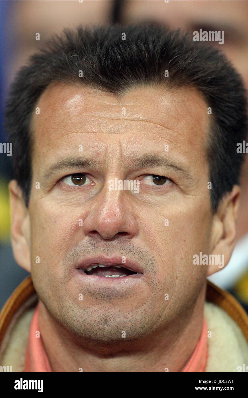 Dunga brazil england hi-res stock photography and images - Alamy