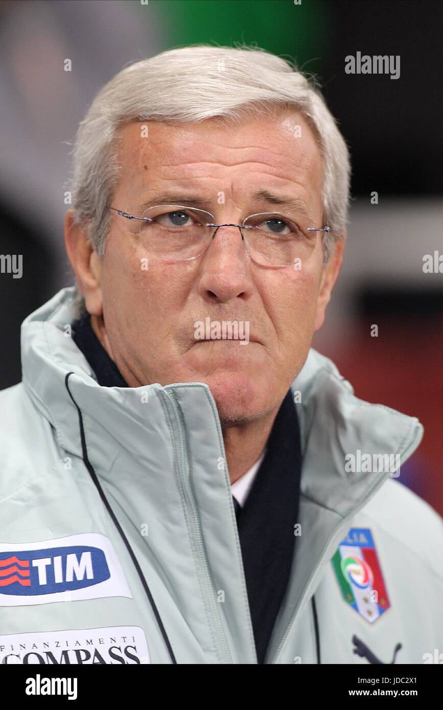 MARCELLO LIPPI ITALIAN FOOTBALL COACH EMIRATES STADIUM LONDON ENGLAND ...
