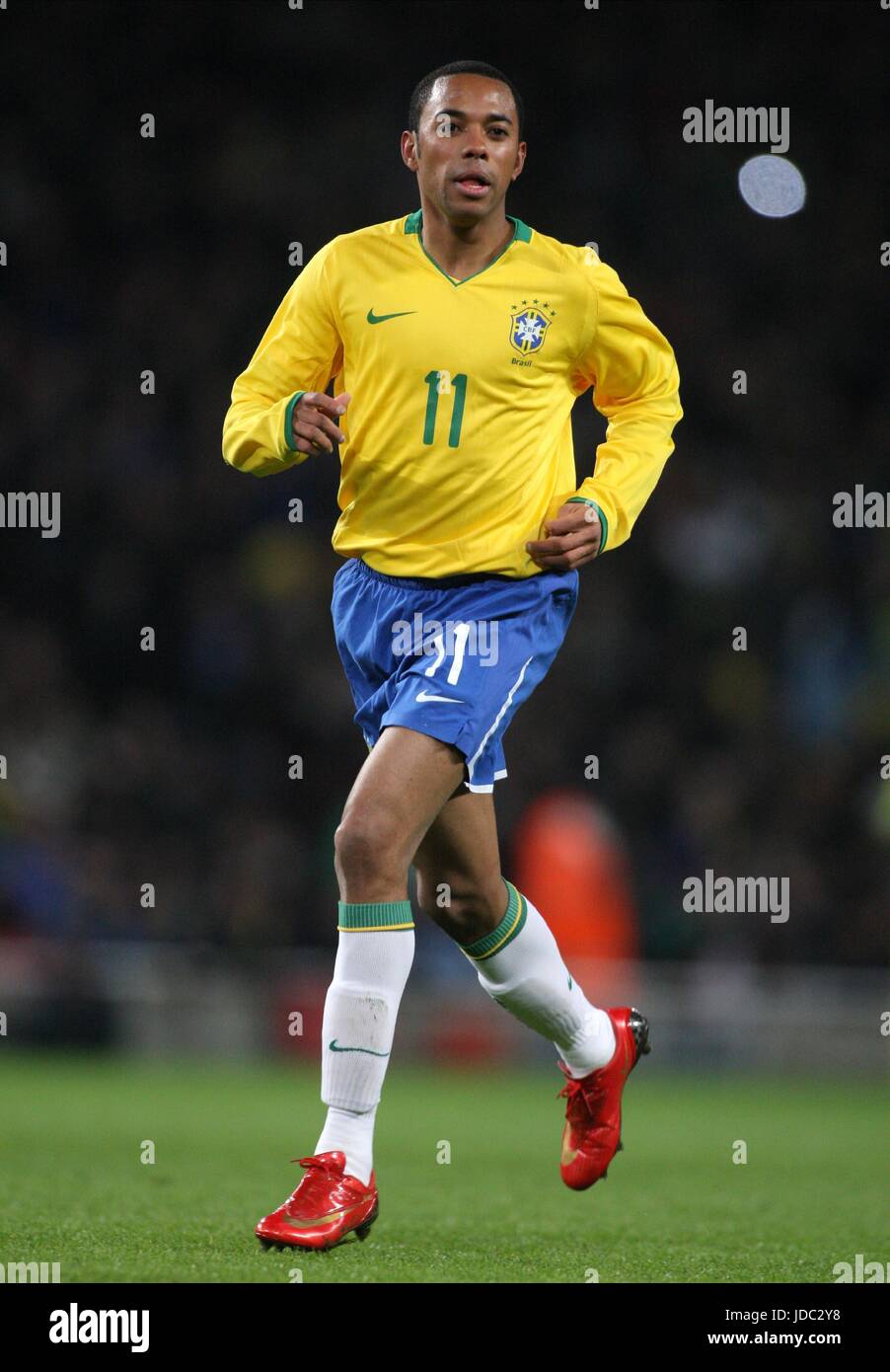 ROBINHO BRAZIL & MANCHESTER CITY FC EMIRATES STADIUM LONDON ENGLAND 10 ...