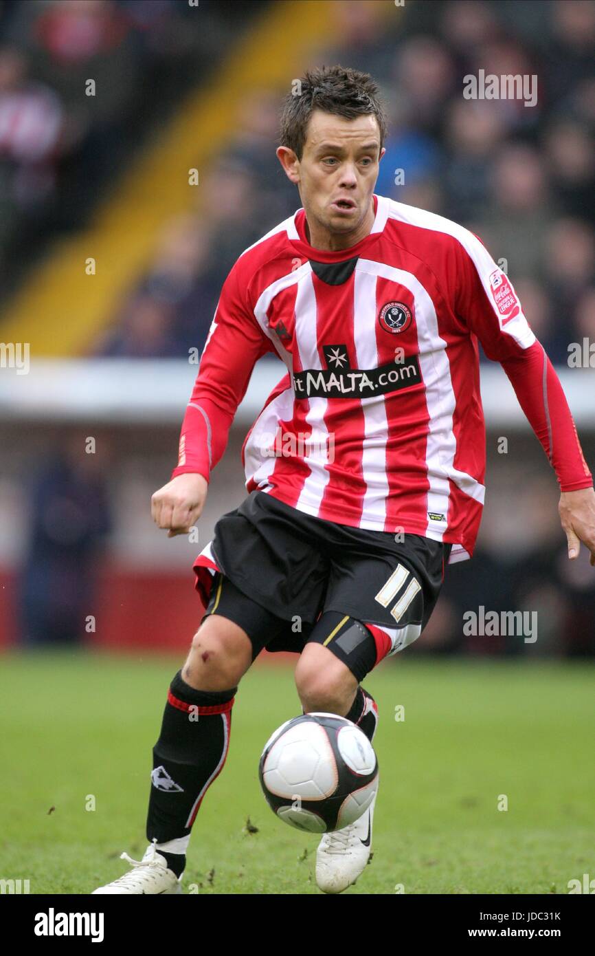 LEE HENDRIE SHEFFIELD UNITED FC BRAMALL LANE SHEFFIELD ENGLAND 14 ...