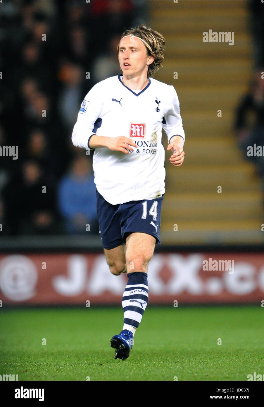 LUKA MODRIC TOTTENHAM HOTSPUR FC KC STADIUM HULL ENGLAND 23 February ...
