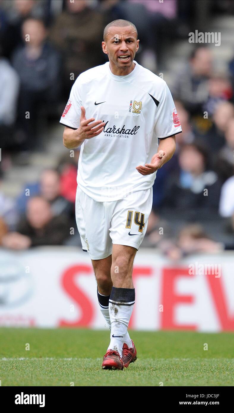 CARL REGAN MILTON KEYNES DONS FC STADIUMMK MILTON KEYNES ENGLAND 28 ...
