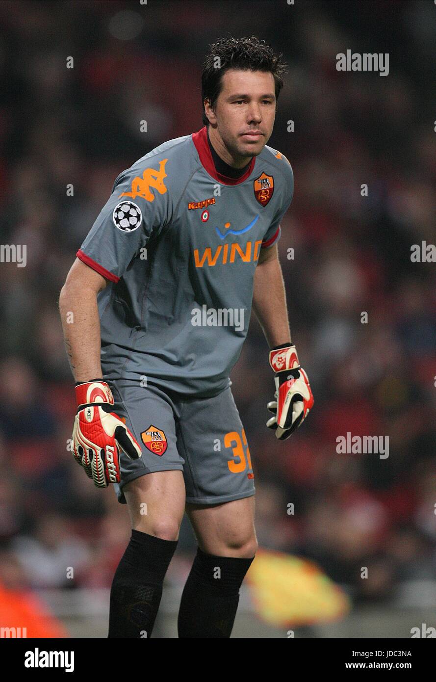 DONI AS ROMA EMIRATES STADIUM LONDON ENGLAND 24 February 2009 Stock ...