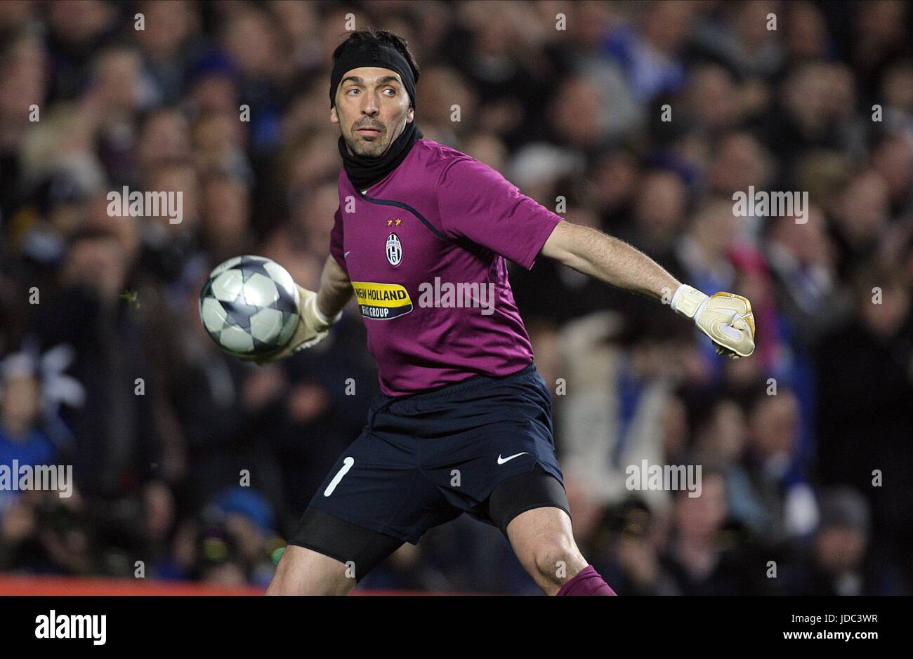 Buffon juventus hi-res stock photography and images - Alamy