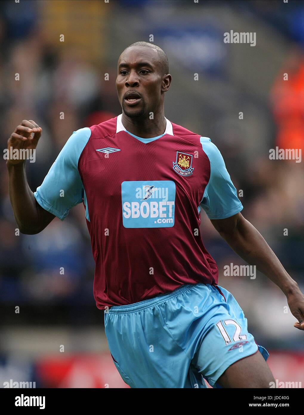 Carlton cole hi-res stock photography and images - Alamy