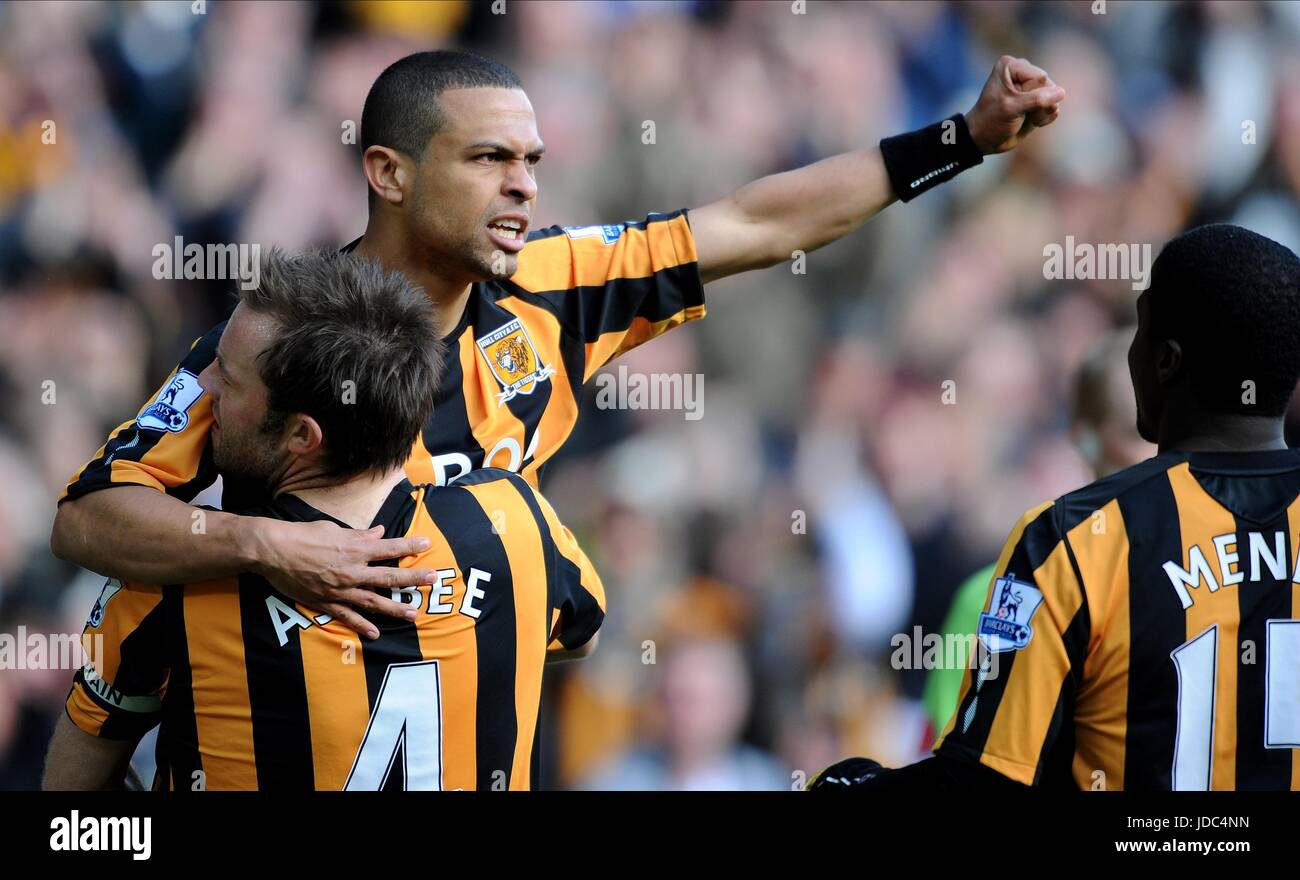 GEOVANNI CELEBRATES GOAL HULL V NEWCASTLE KC STADIUM HULL ENGLAND 14 ...