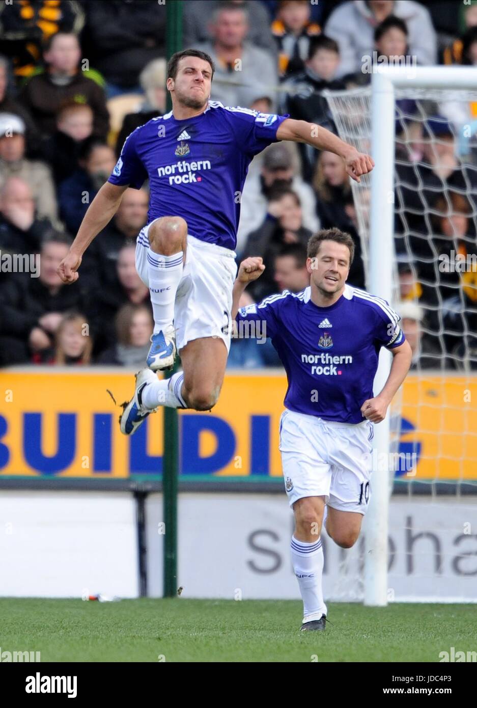 STEVEN TAYLOR CELEBRATES GOAL HULL V NEWCASTLE KC STADIUM HULL ENGLAND ...