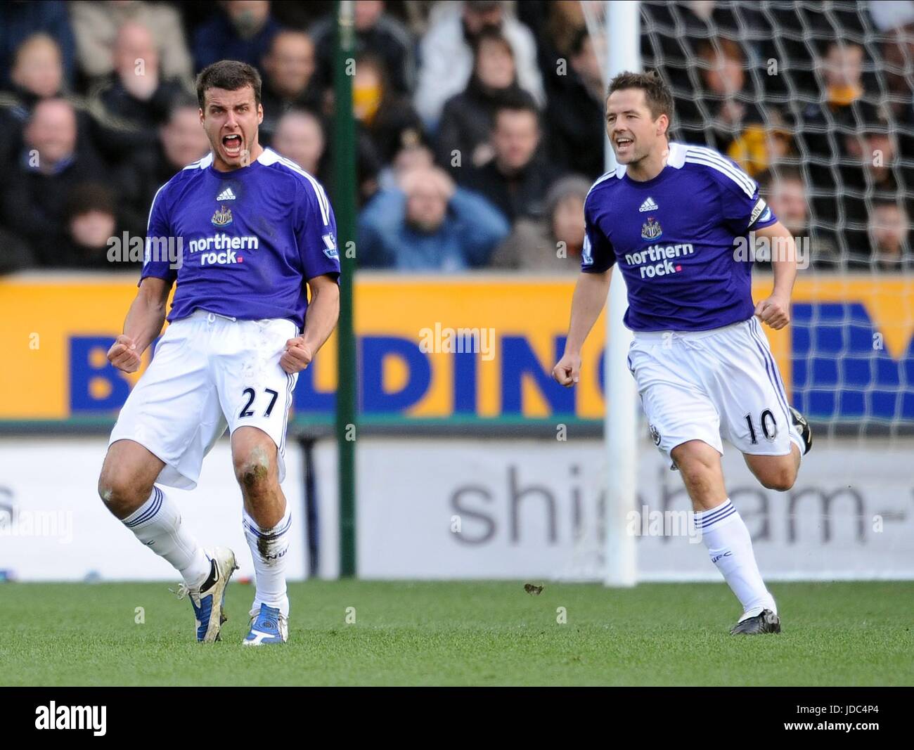 STEVEN TAYLOR CELEBRATES GOAL HULL V NEWCASTLE KC STADIUM HULL ENGLAND ...