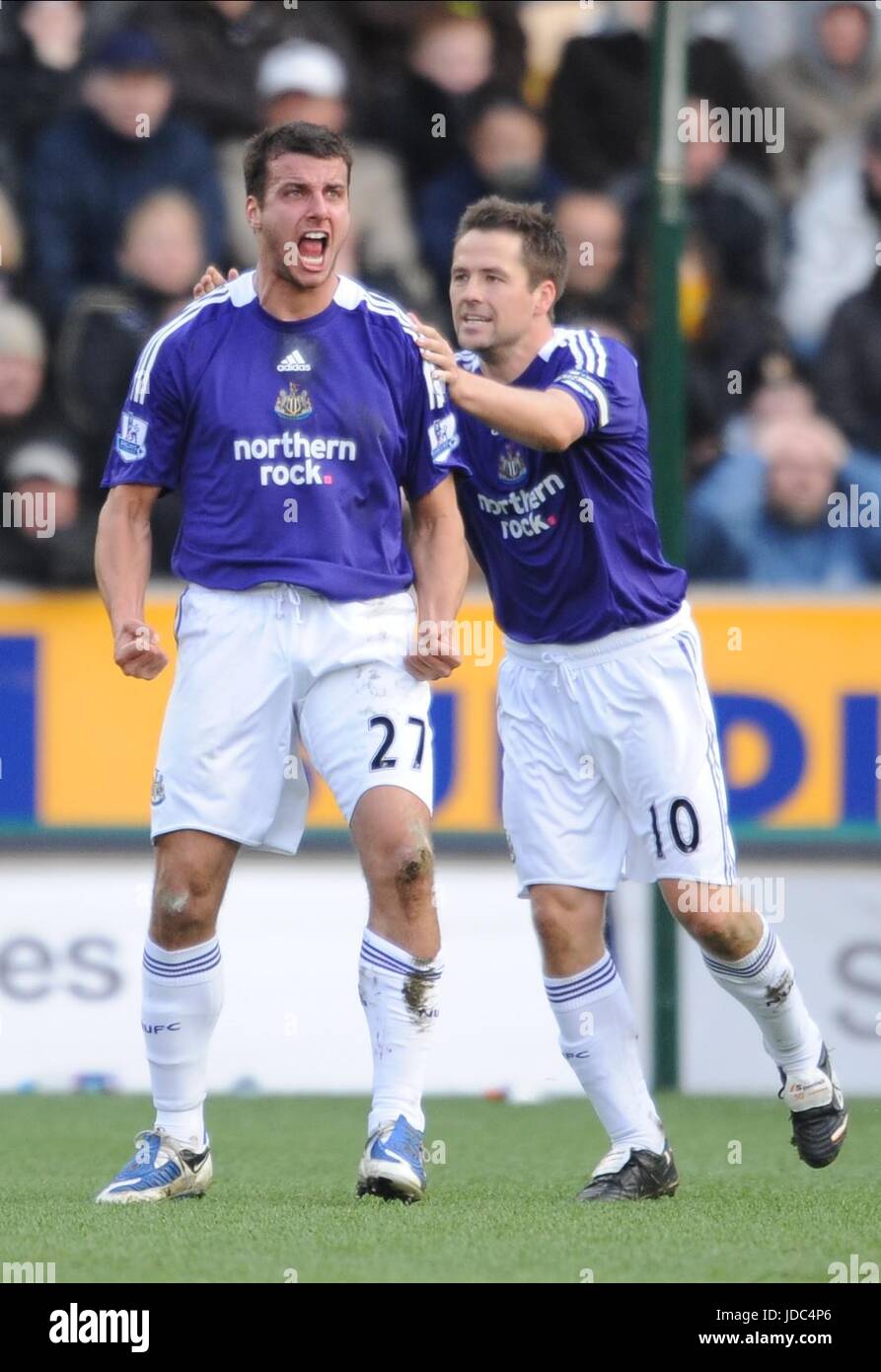 STEVEN TAYLOR CELEBRATES GOAL HULL V NEWCASTLE KC STADIUM HULL ENGLAND ...
