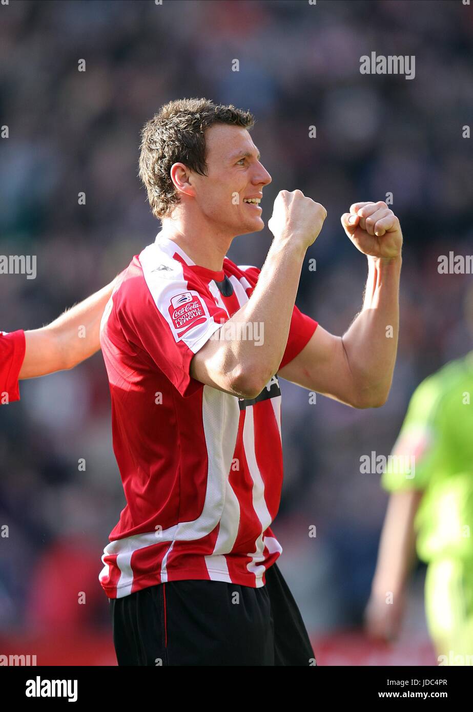 DARIUS HENDERSON CELEBRATES HI SHEFFIELD UTD V DERBY COUNTY BRAMALL ...