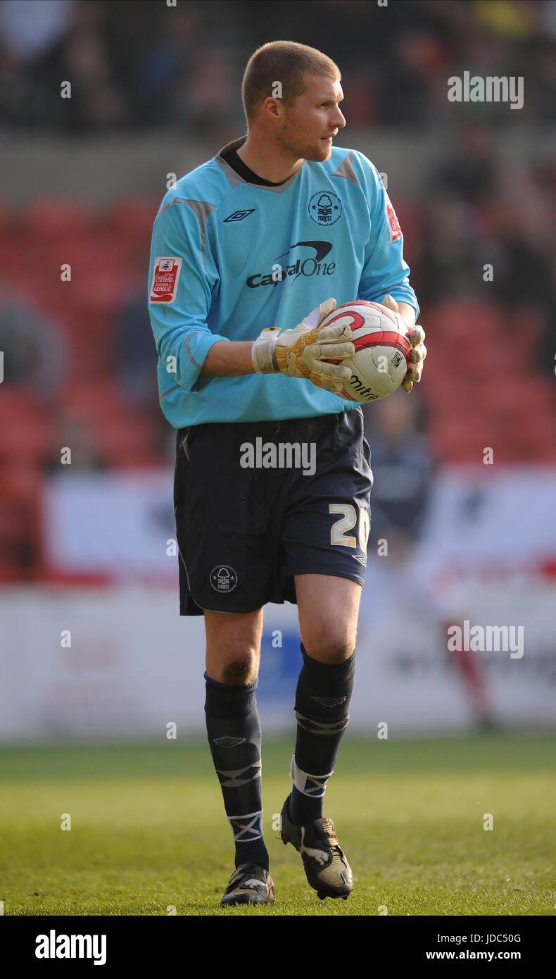PAUL SMITH NOTTINGHAM FOREST FC THE CITY GROUND NOTTINGHAM ENGLAND 21 ...