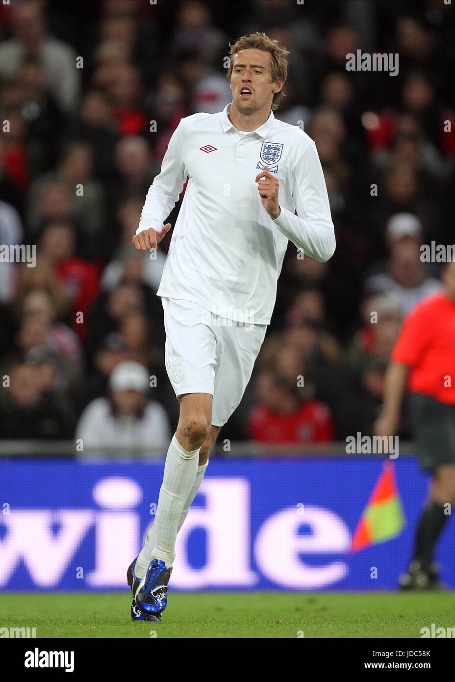 Peter crouch 2009 hi-res stock photography and images - Alamy