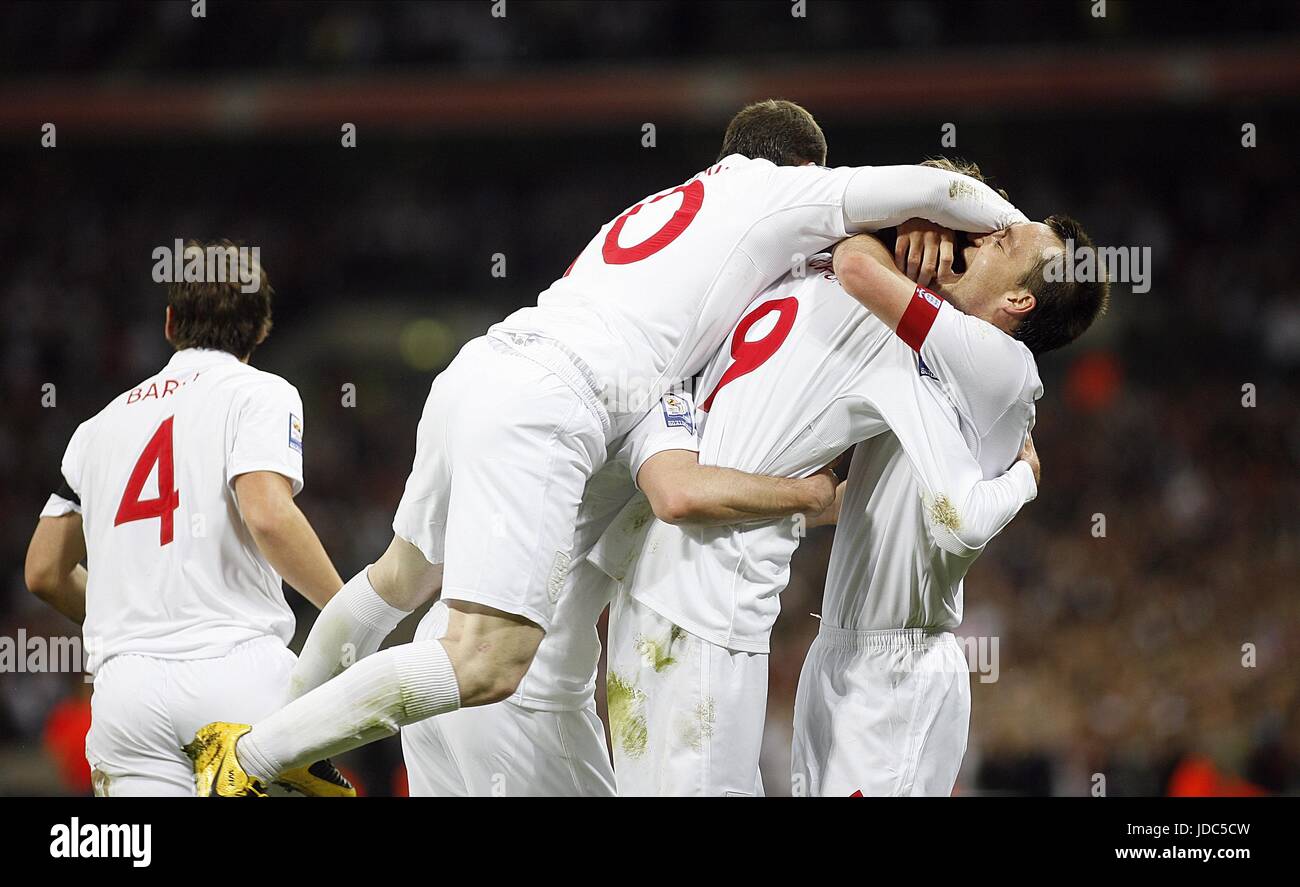 England players peter crouch hi-res stock photography and images - Alamy