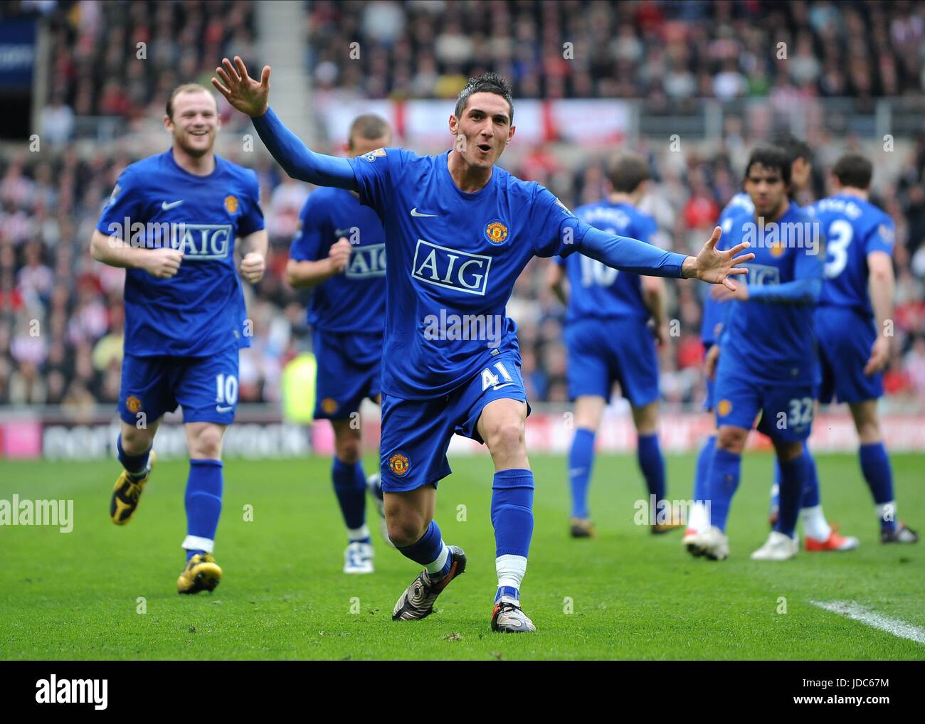 FEDERICO MACHEDA CELEBRATES GO SUNDERLAND V MANCHESTER UNITED STADIUM ...