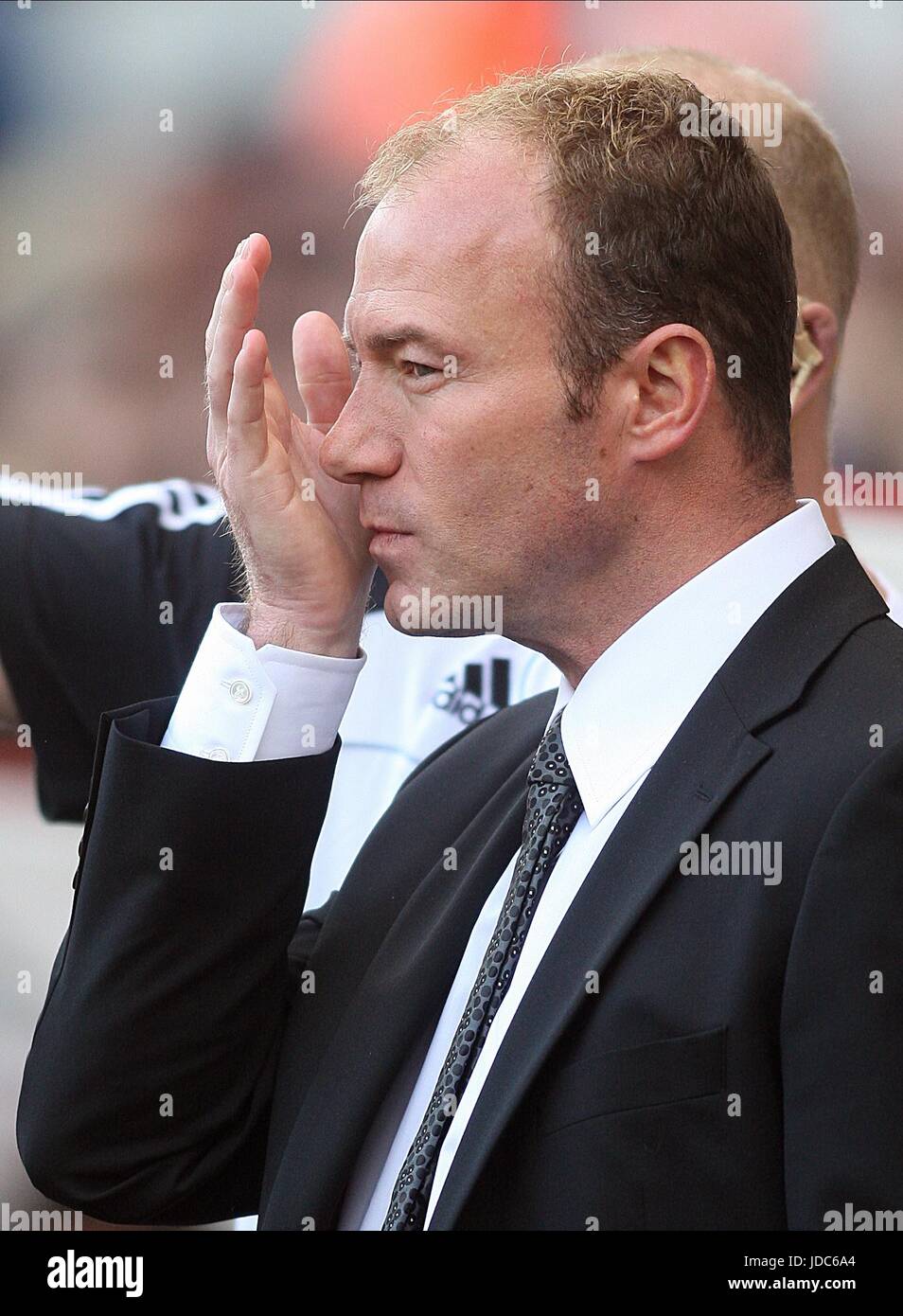 ALAN SHEARER NEWCASTLE UNITED FC MANAGER BRITANNIA STADIUM STOKE ...