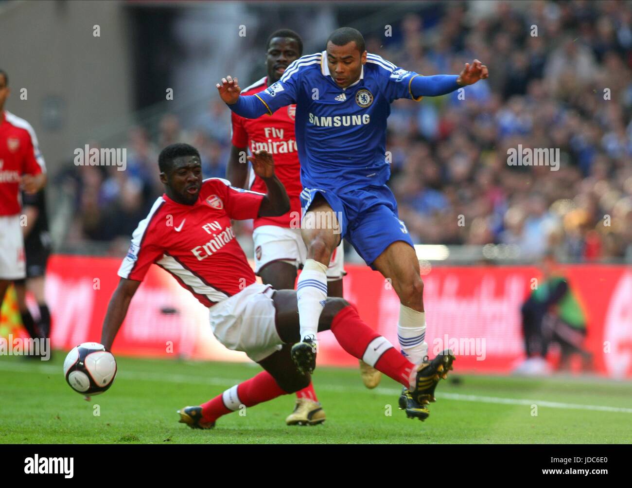 KOLO TOURE & ASHLEY COLE ARSENAL V CHELSEA WEMBLEY STADIUM LONDON ...