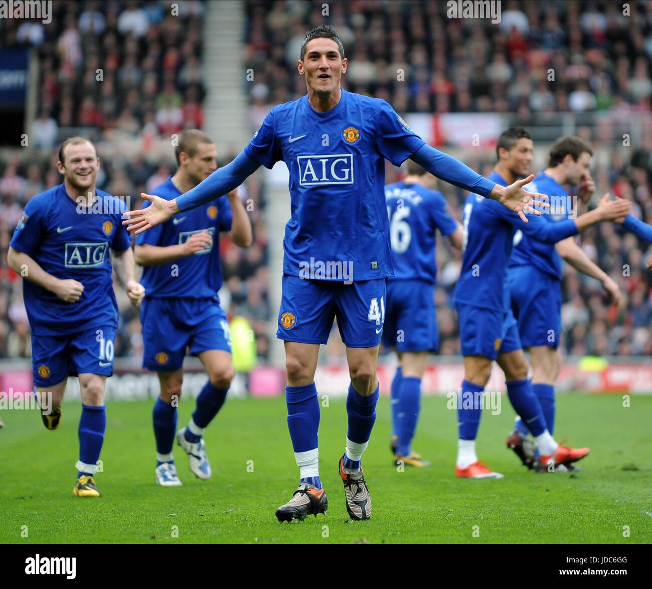 Federico macheda manchester united goal hi-res stock photography and ...