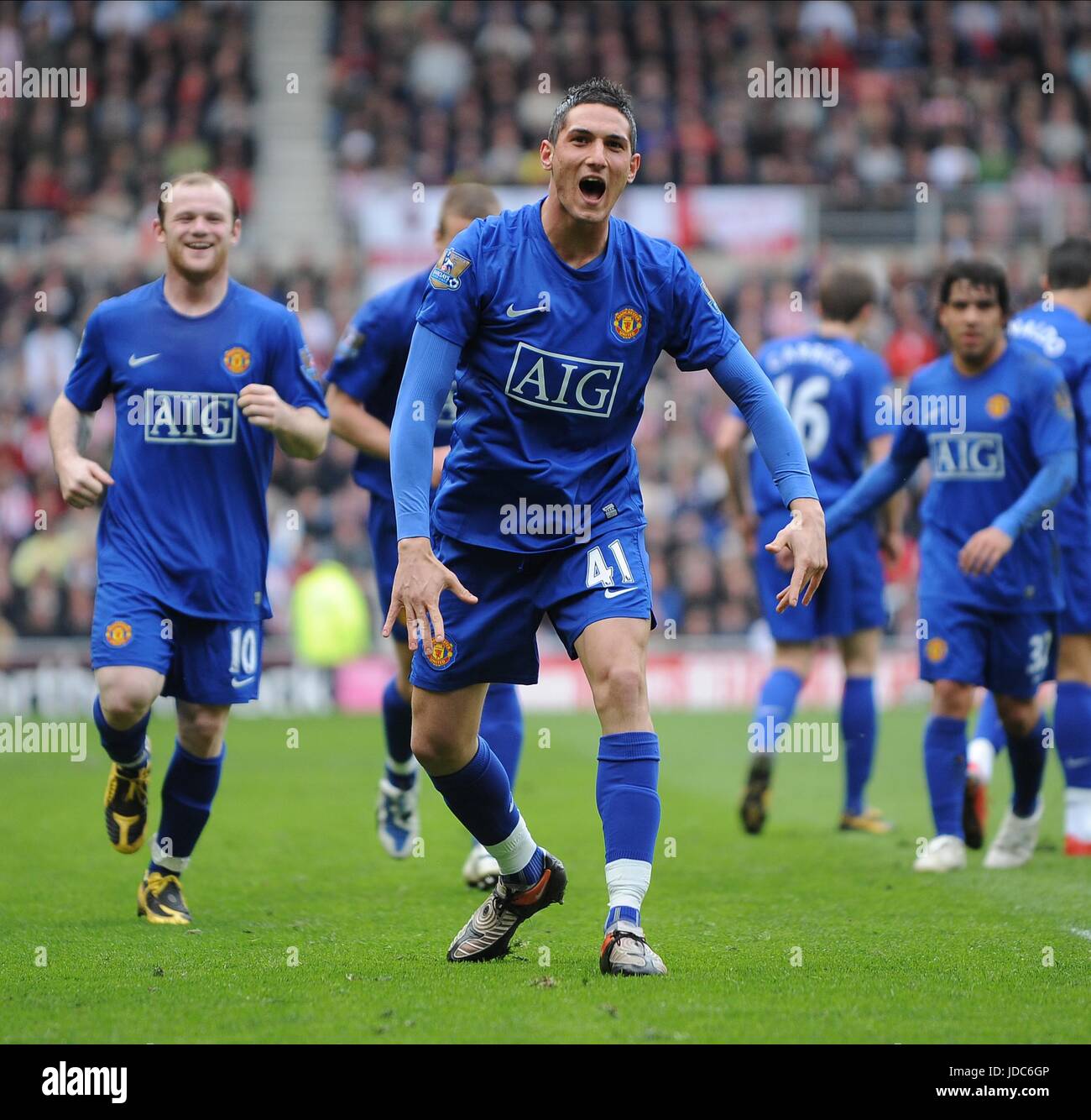 FEDERICO MACHEDA CELEBRATES GO SUNDERLAND V MANCHESTER UNITED STADIUM ...