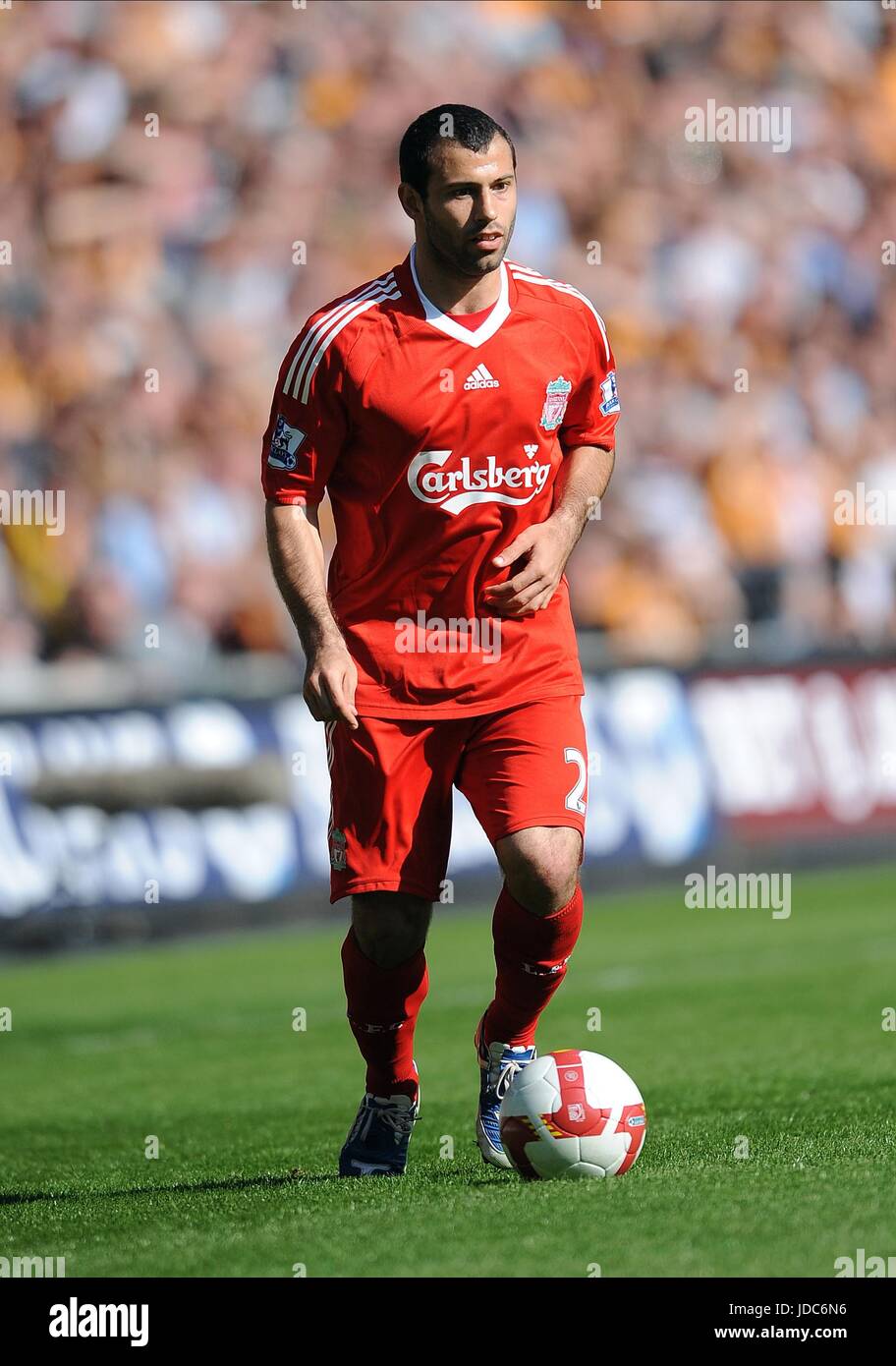 JAVIER MASCHERANO LIVERPOOL FC KC STADIUM HULL ENGLAND 25 April 2009 ...