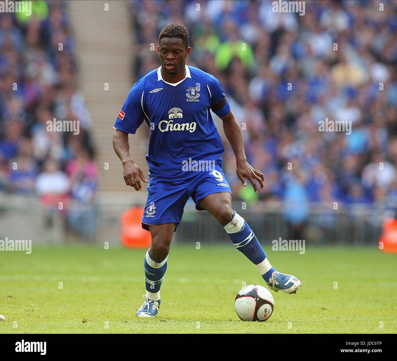 LOUIS SAHA EVERTON FC WEMBLEY STADIUM LONDON ENGLAND 19 April 2009 ...
