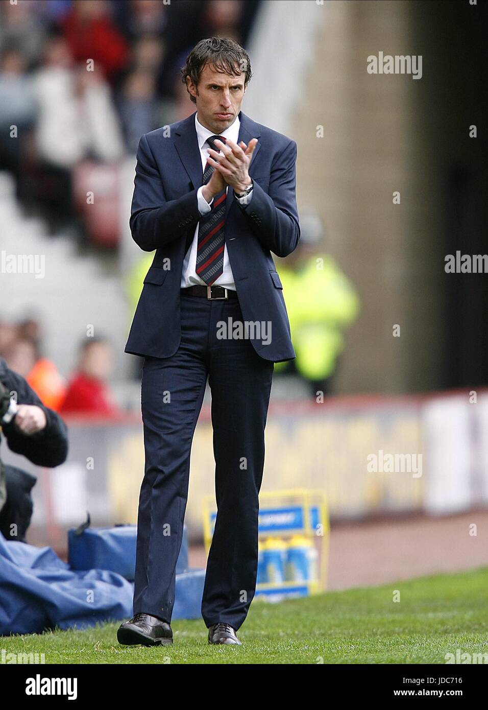 GARETH SOUTHGATE MIDDLESBROUGH FC MANAGER THE RIVERSIDE MIDDLESBROUGH ...