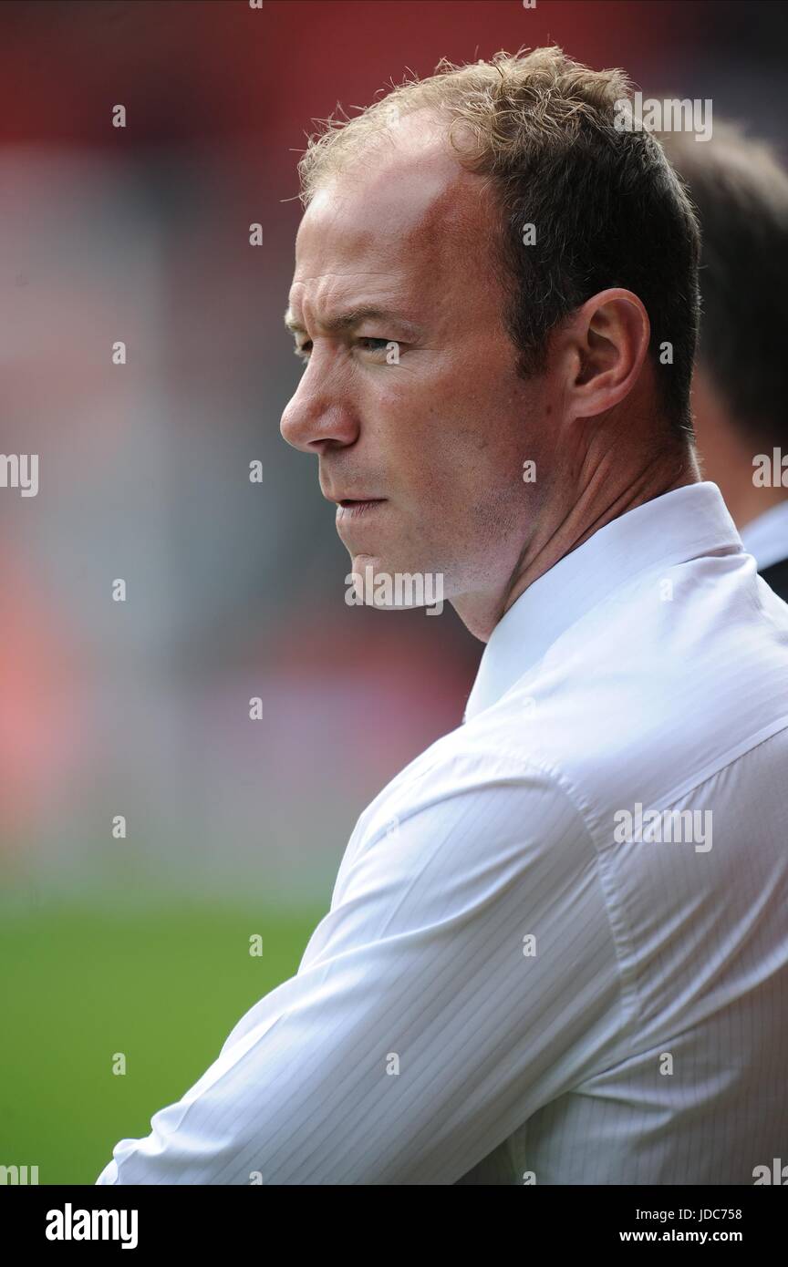 ALAN SHEARER NEWCASTLE UNITED FC MANAGER ANFIELD LIVERPOOL ENGLAND 03 ...