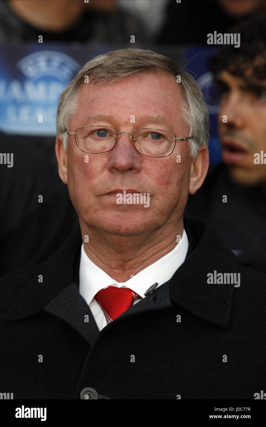 Manchester sir alex ferguson hi-res stock photography and images - Alamy