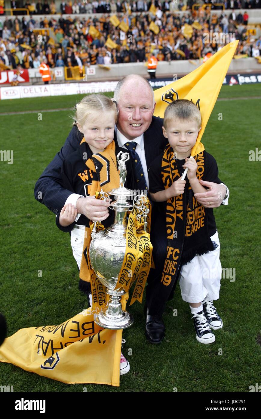 Granchildren hi-res stock photography and images - Alamy