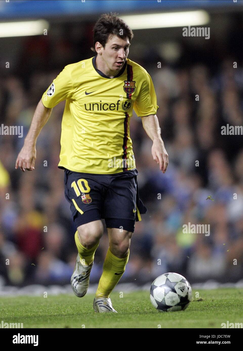 LIONEL MESSI FC BARCELONA STAMFORD BRIDGE LONDON ENGLAND 06 May 2009 ...