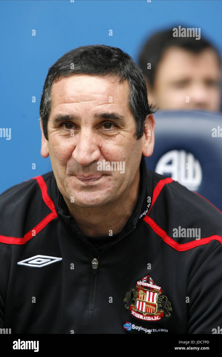 RICKY SBRAGIA SUNDERLAND FC MANAGER REEBOK STADIUM BOLTON ENGLAND 09 ...
