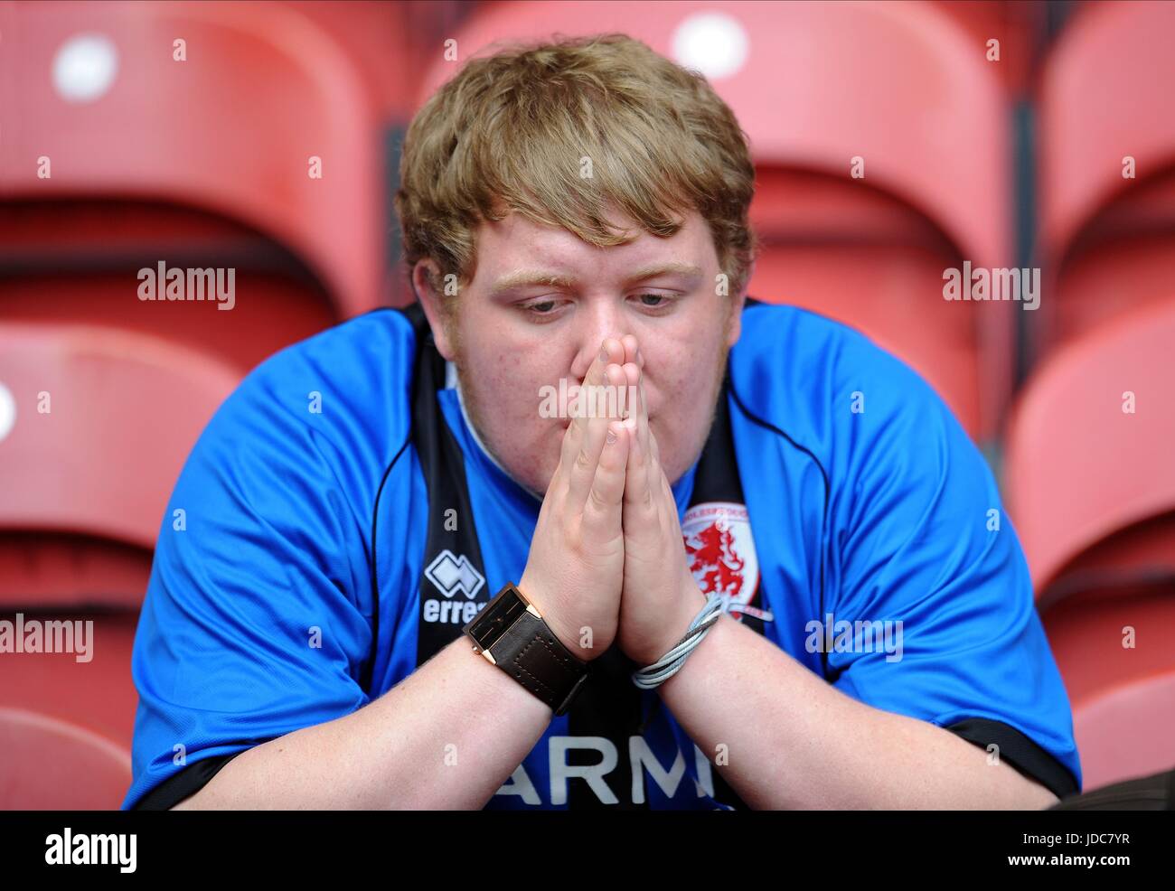 Sad england fan hi-res stock photography and images - Alamy