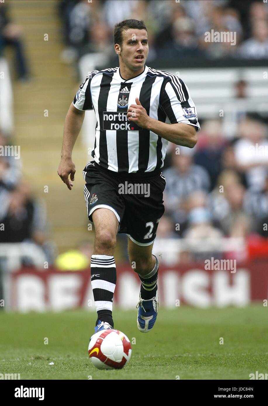 STEVEN TAYLOR NEWCASTLE UNITED FC ST.JAMES PARK NEWCASTLE ENGLAND 16 ...