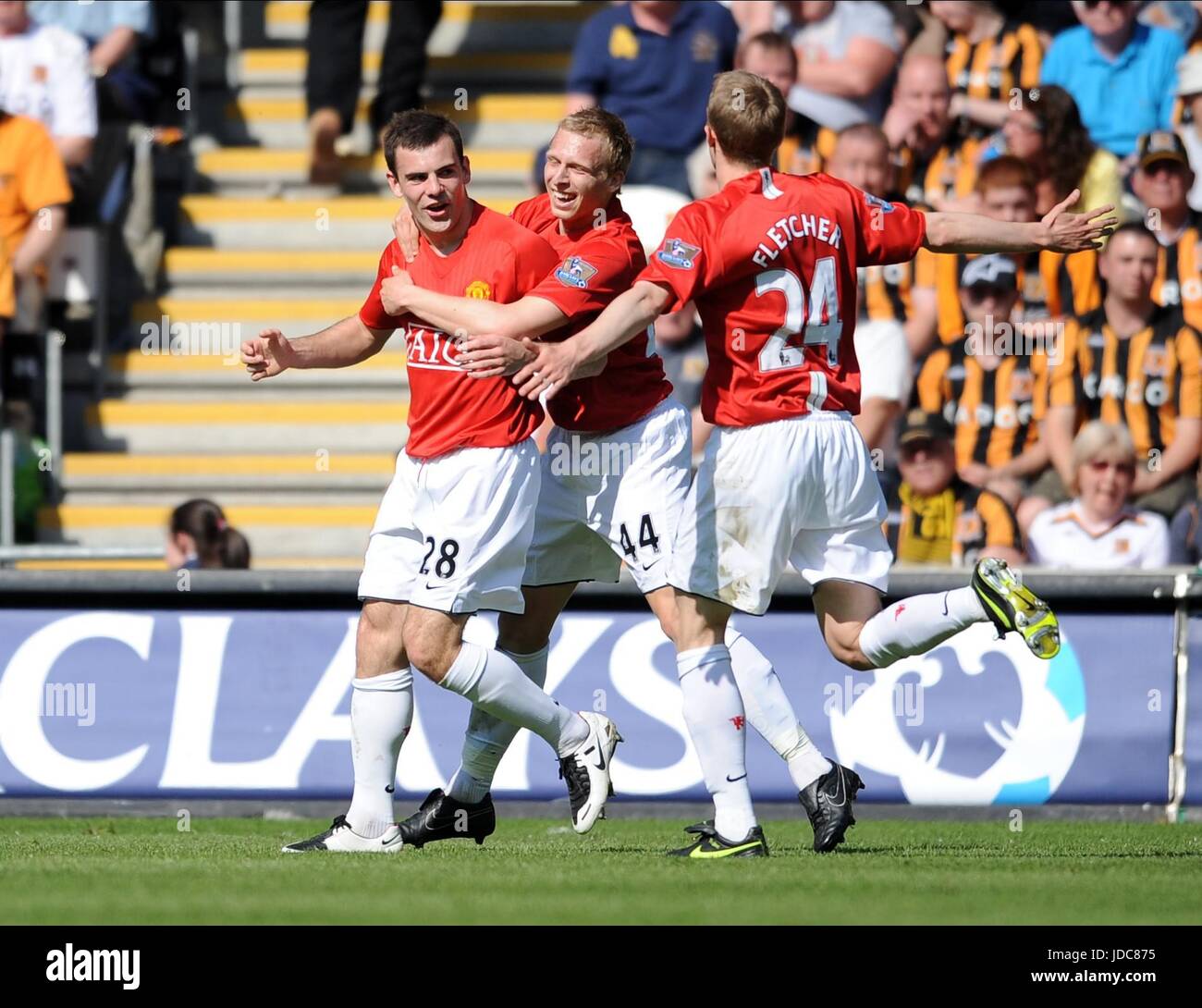 DARRON GIBSON CELEBRATES GOAL HULL V MANCHESTER UNITED KC STADIUM HULL ...