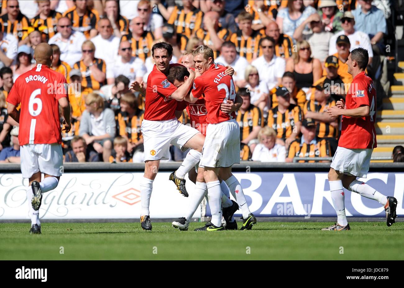 DARRON GIBSON CELEBRATES GOAL HULL V MANCHESTER UNITED KC STADIUM HULL ...