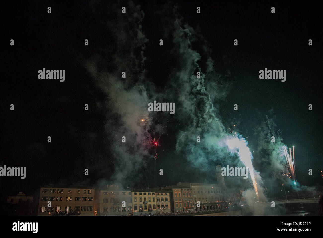 Luminara pisa hi-res stock photography and images - Alamy