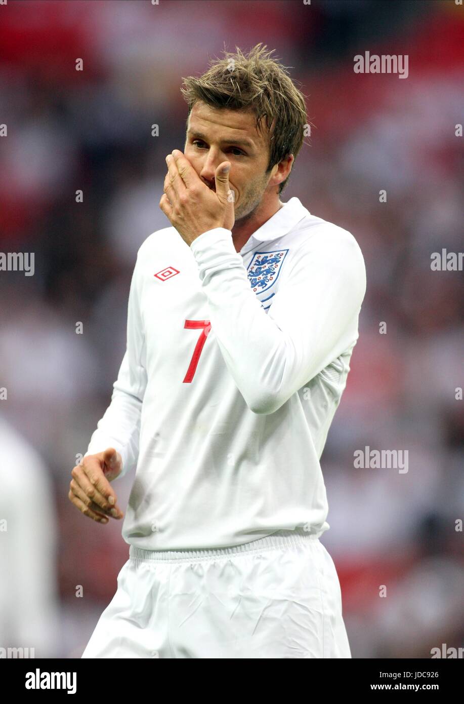 DAVID BECKHAM ENGLAND & AC MILAN WEMBLEY STADIUM LONDON ENGLAND 10 June ...