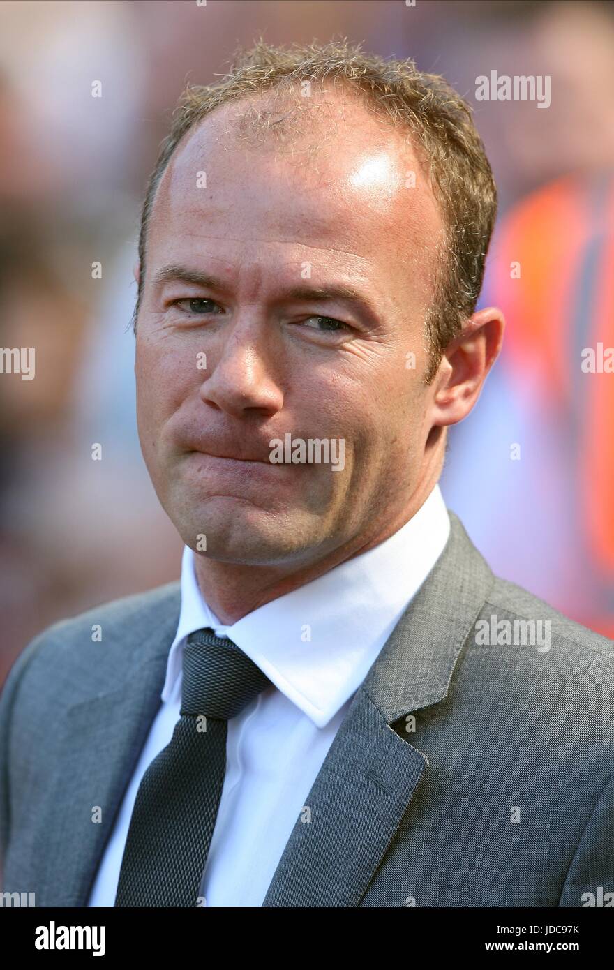 Alan shearer portrait hi-res stock photography and images - Alamy