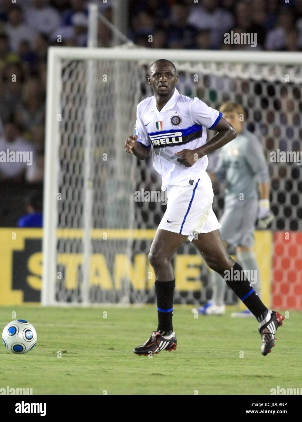 Patrick vieira milan hi-res stock photography and images - Alamy