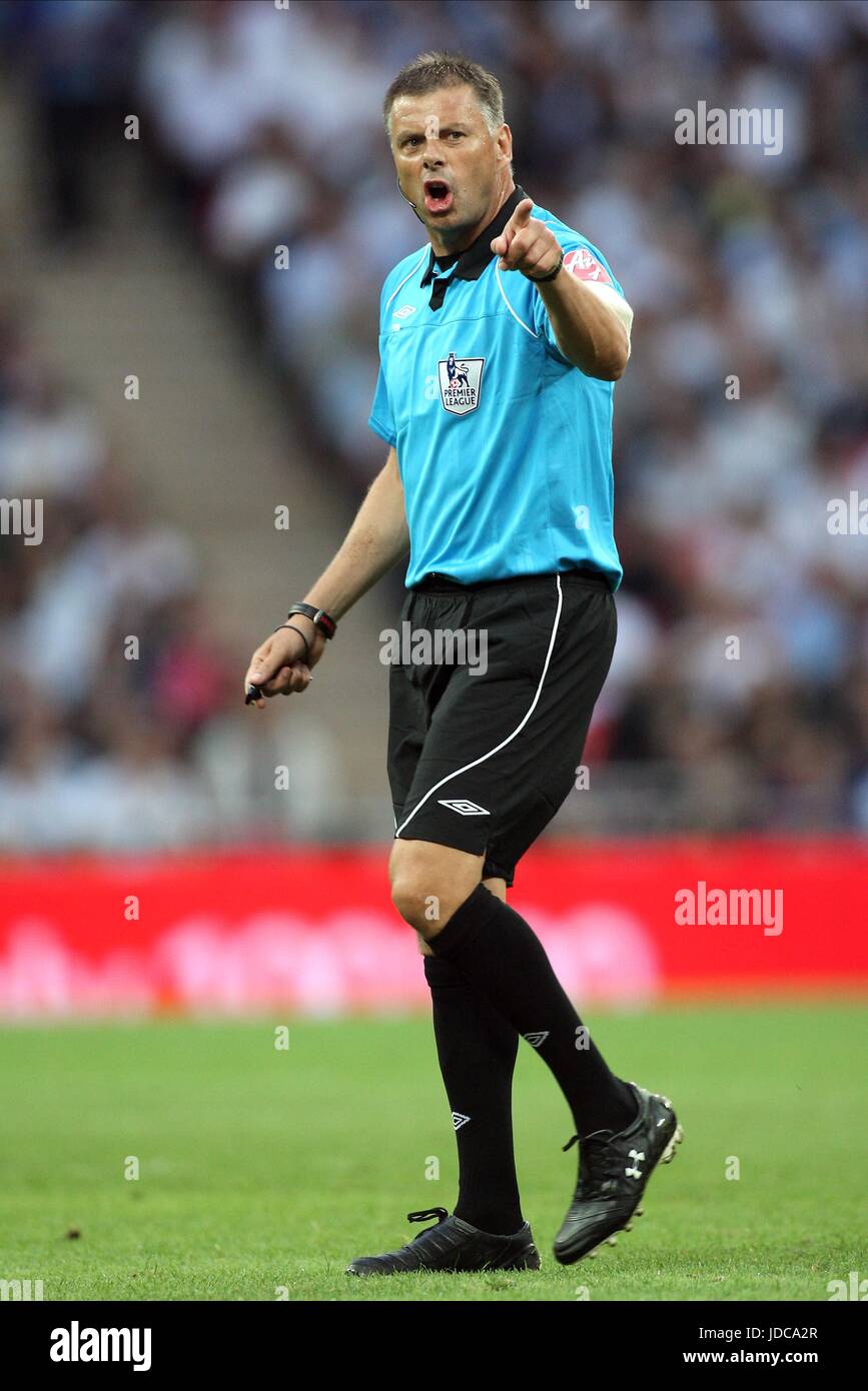 MARK HALSEY PREMIERSHIP REFEREE WEMBLEY STADIUM LONDON ENGLAND 24 July ...