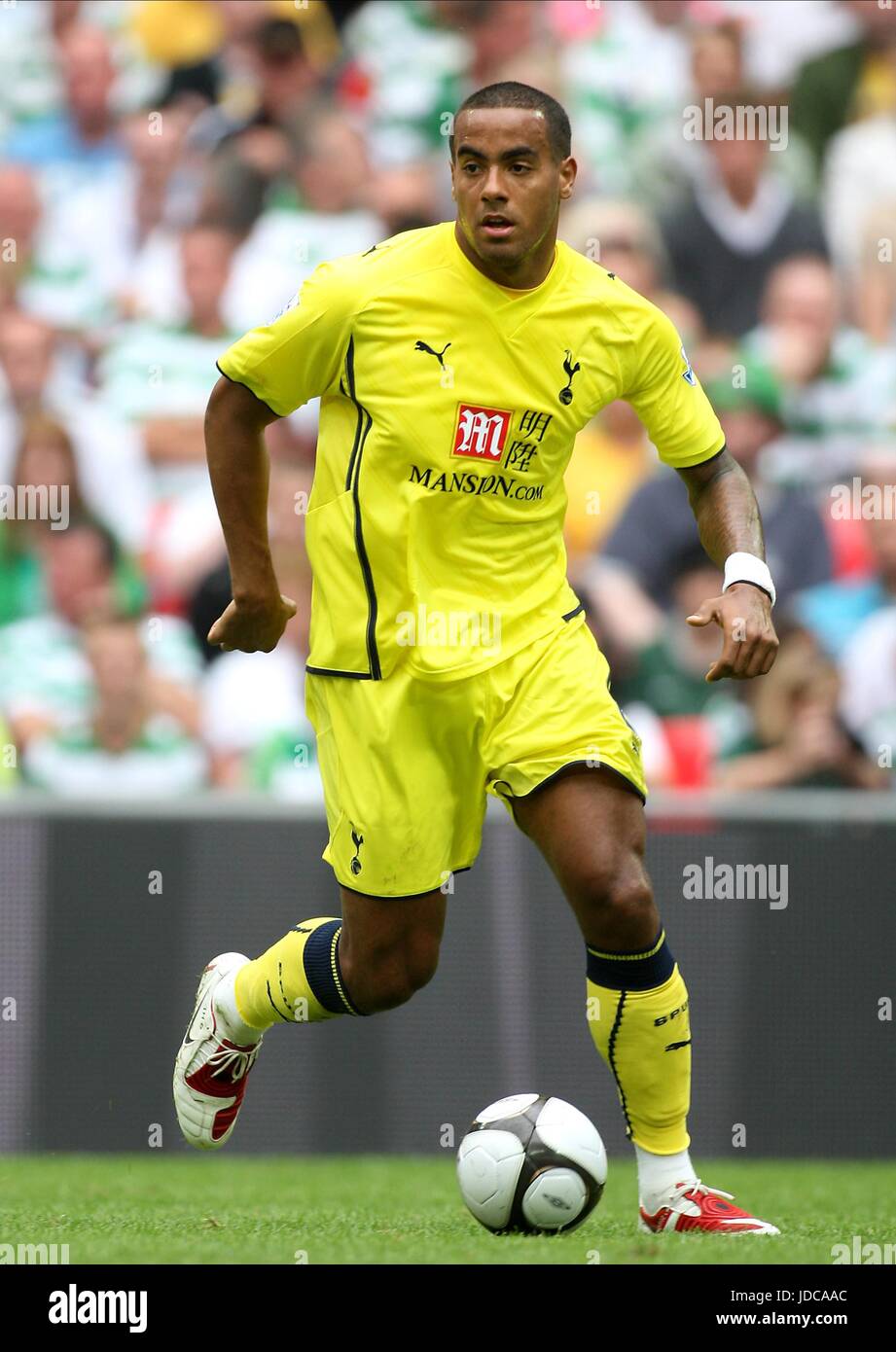 TOM HUDDLESTONE TOTTENHAM HOTSPUR FC WEMBLEY LONDON ENGLAND 26 July ...