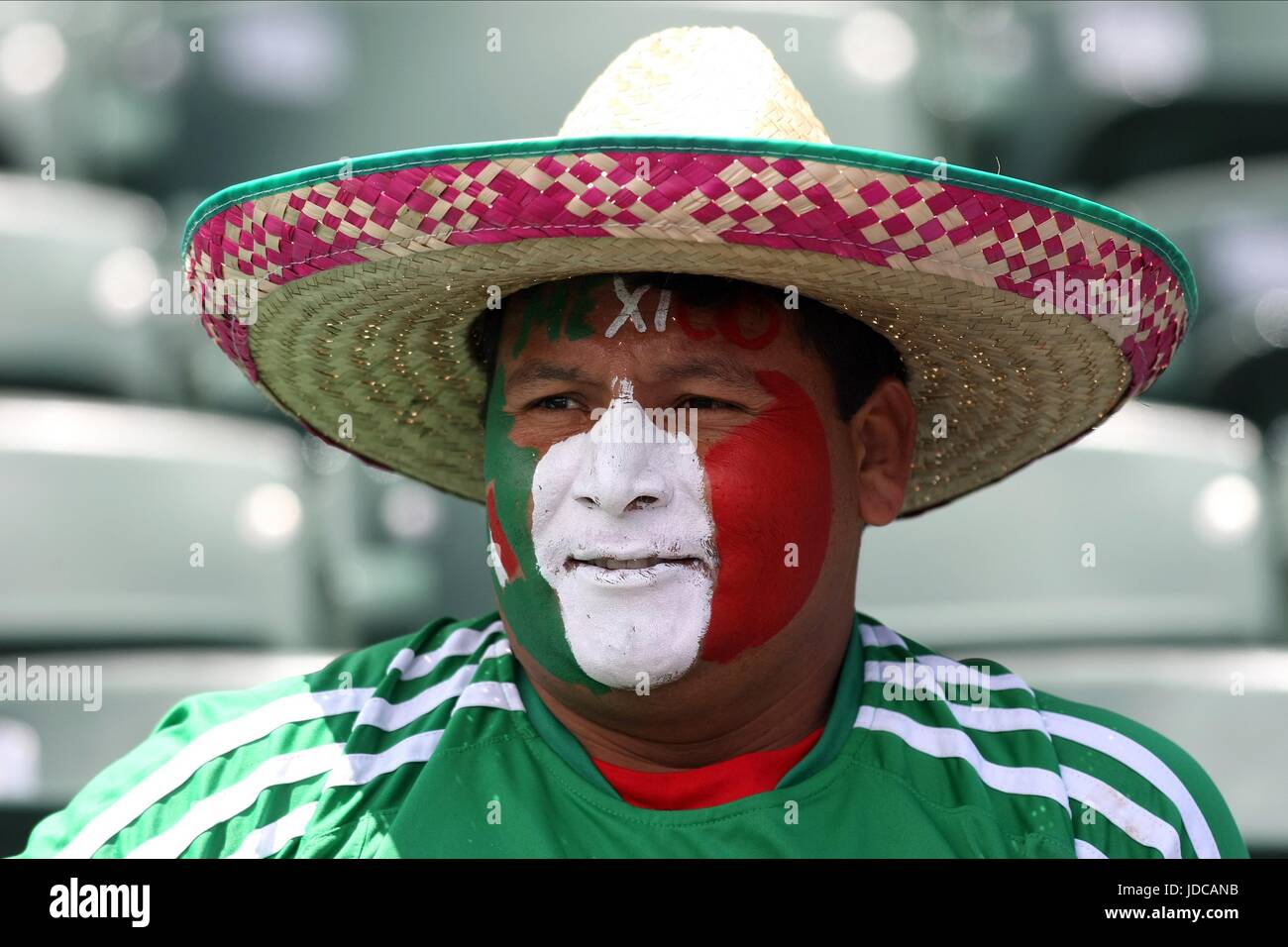 MEXICO FAN MEXICO FOOTBALL FAN OAKLAND CA USA 05 July 2009 Stock Photo ...