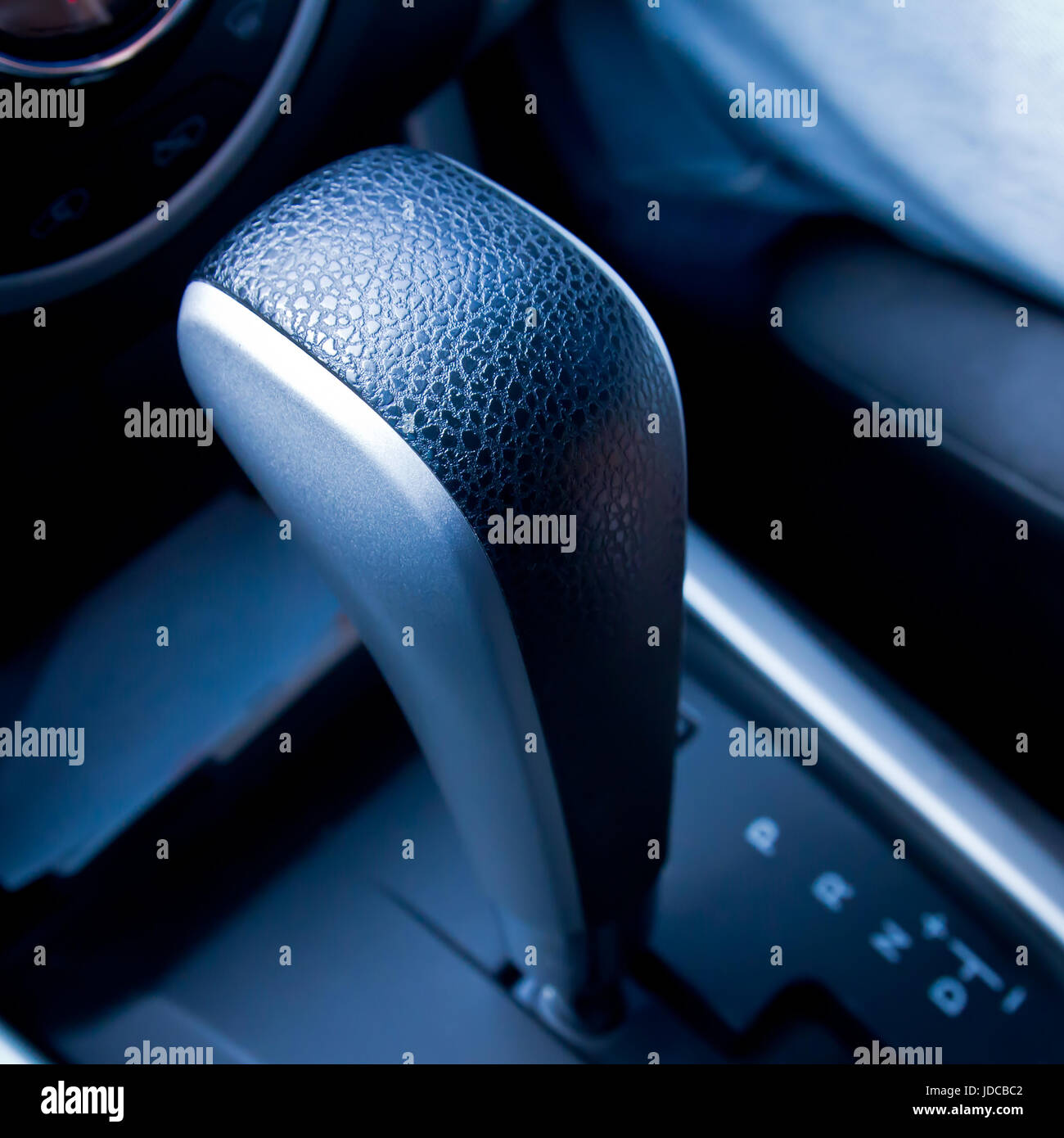 Gear auto hi-res stock photography and images - Alamy