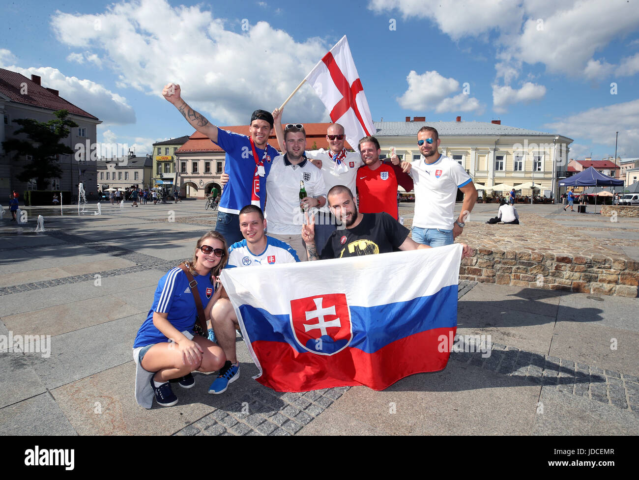 England slovakia flag hi-res stock photography and images - Alamy