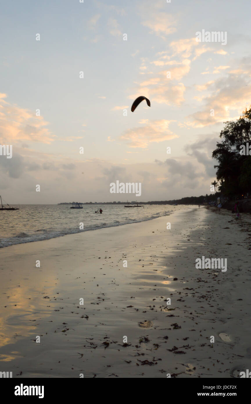 Kenya Bamburi Beach High Resolution Stock Photography and Images - Alamy