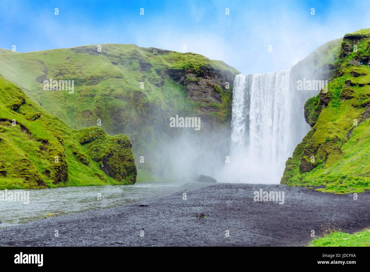 Skogafoss river hi-res stock photography and images - Alamy