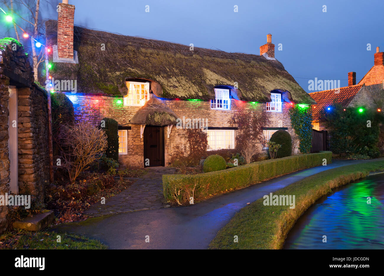 Thornton le dale at night hi-res stock photography and images - Alamy