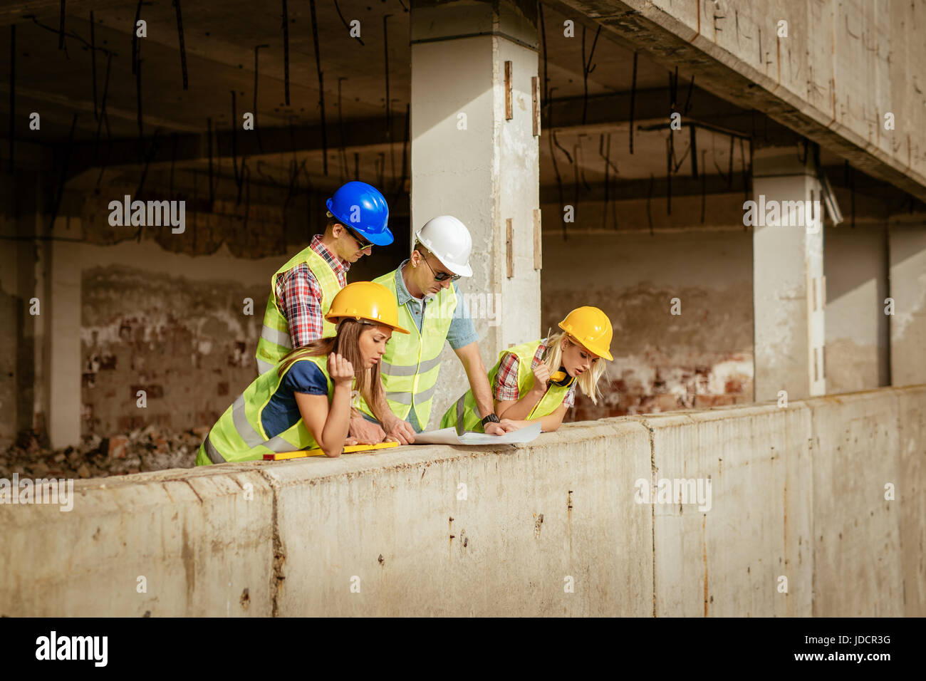 Construction plan review hi-res stock photography and images - Alamy