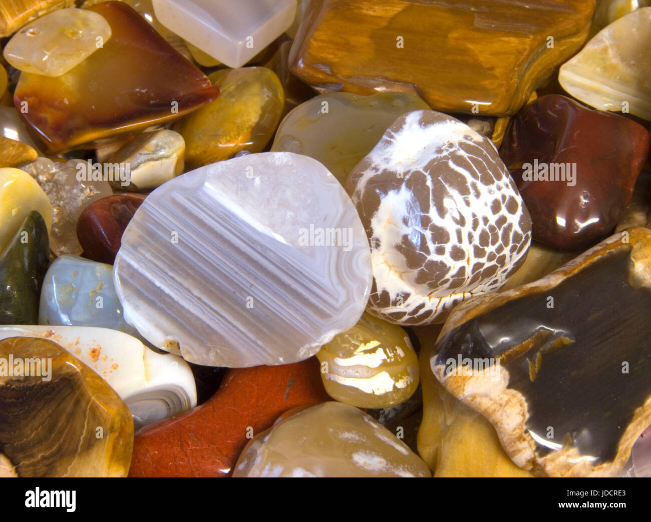 Tumbled rocks hi-res stock photography and images - Alamy