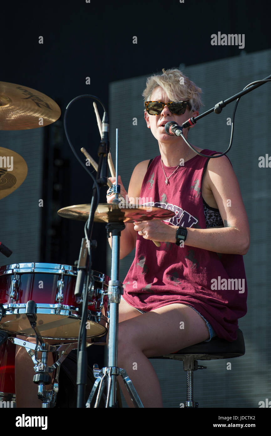 Cat myers drummer hi-res stock photography and images - Alamy