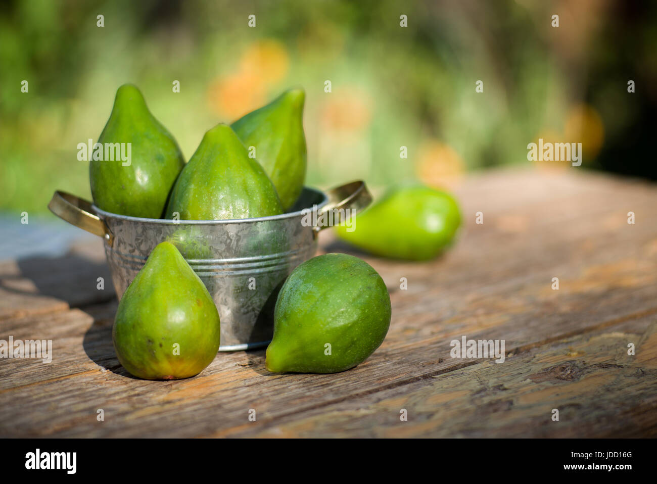 Delicious fresh raw figs fruits from the farm Stock Photo - Alamy